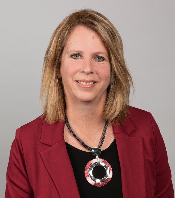 Geneviève Routhier - Petrie Raymond